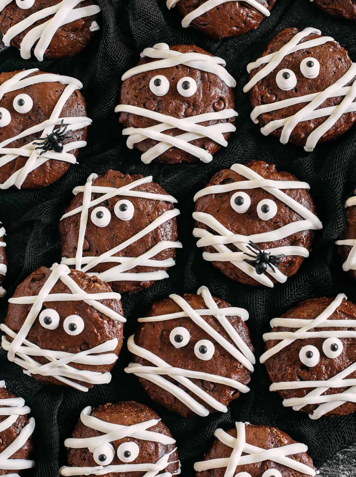 Chocolate Mummy Cookies - Eat Yourself Skinny