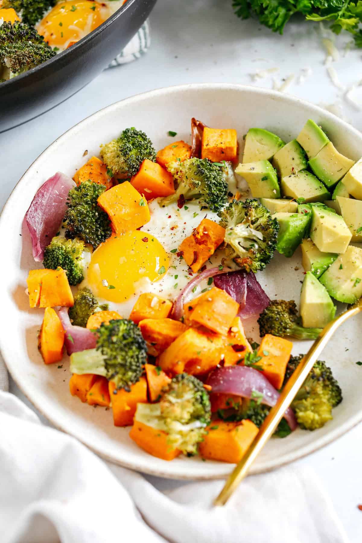 Roasted Veggie Breakfast Skillet - Eat Yourself Skinny