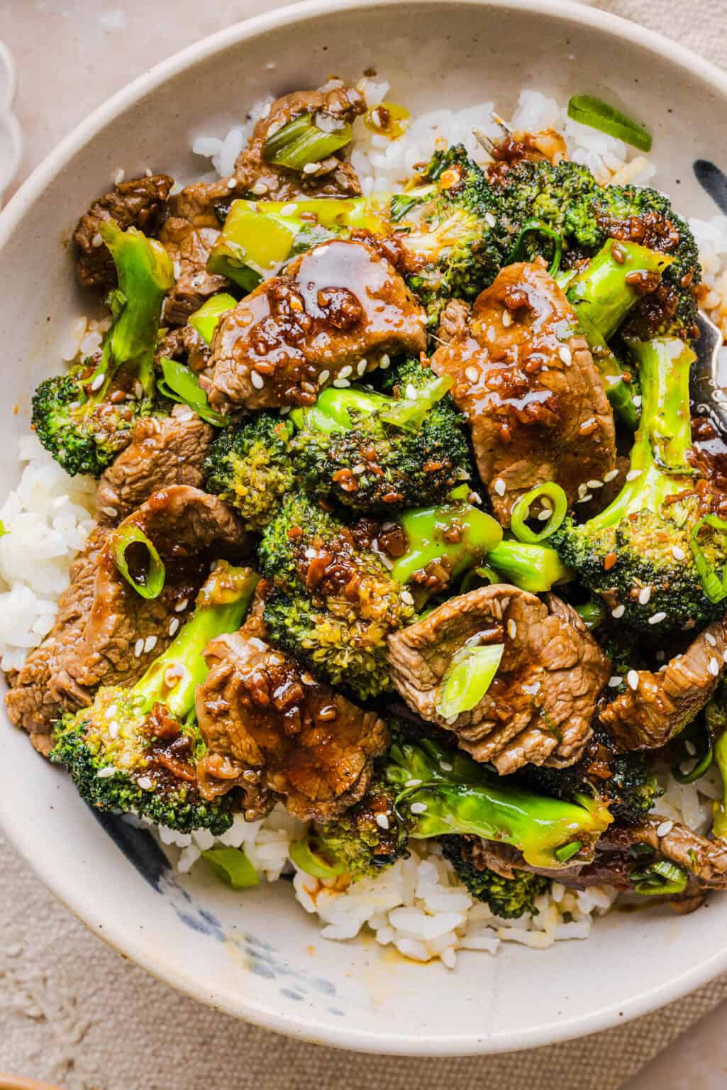 Healthy Beef and Broccoli - Eat Yourself Skinny