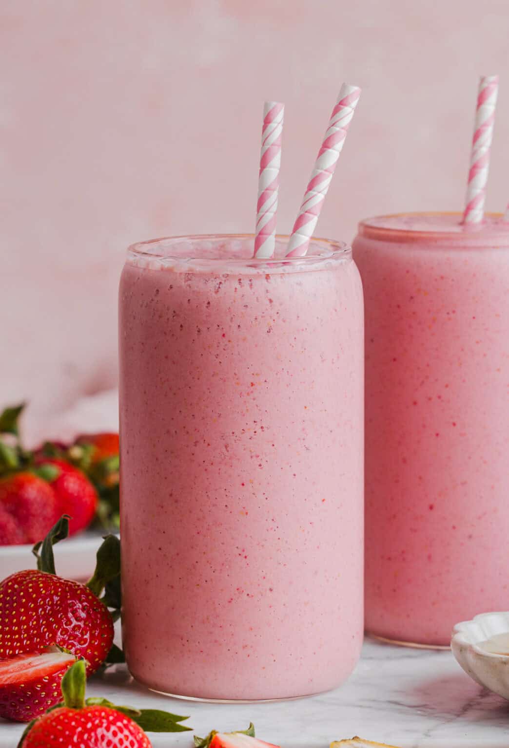 Strawberry Banana Smoothie - Eat Yourself Skinny